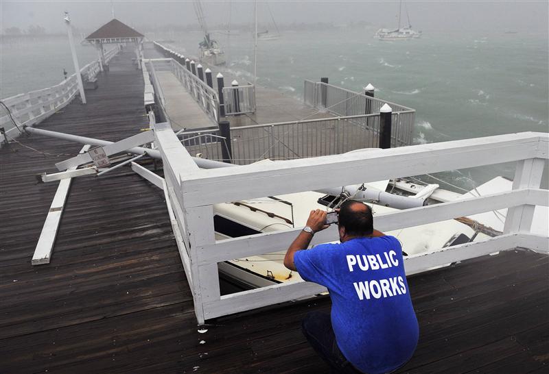 Tropical Storm Debby unleashes heavy rains over Florida Tropical Storm Debby unleashes heavy rains over Florida
